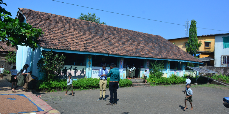 Solar Schools - Solar Villlage